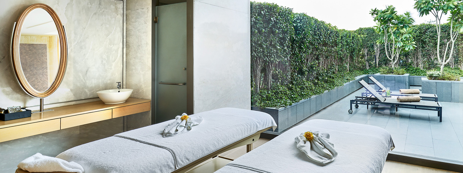 The Den, Bengaluru | Luxury Business Hotel in Whitefield